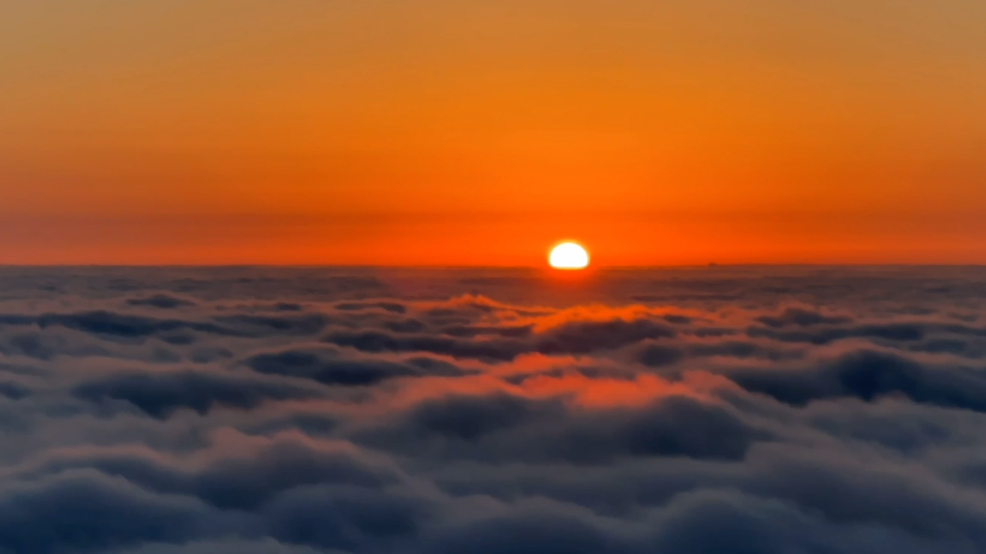 诗画山东｜泰山现云海日出景观 云托红日 气势恢宏