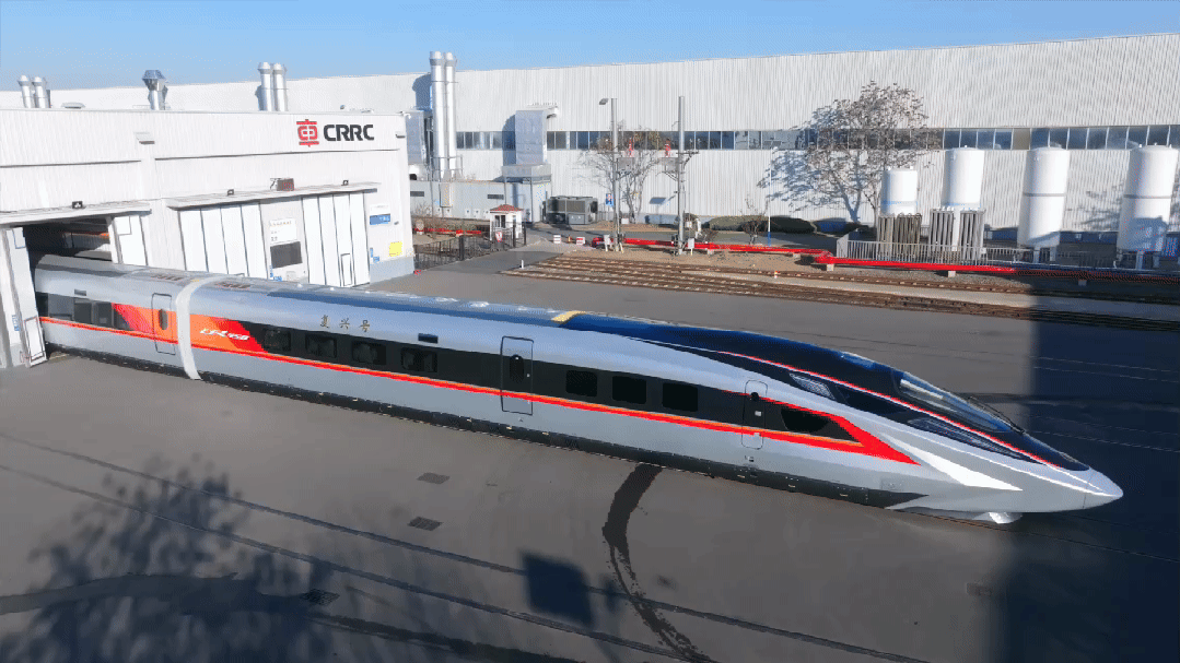 山东制造 全球最快 时速400公里CR450AF动车组样车亮相_青岛要闻_青岛_齐鲁网