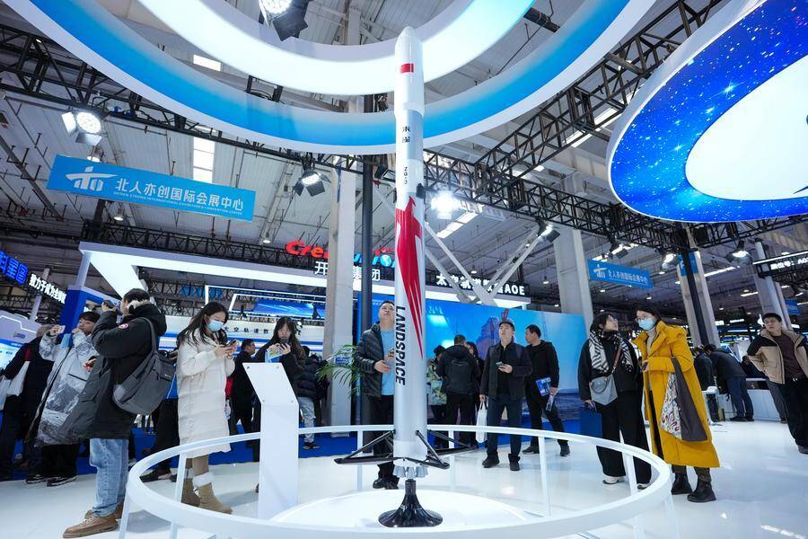 China's LandSpace plans new recovery test for Zhuque-3 reusable rocket ...